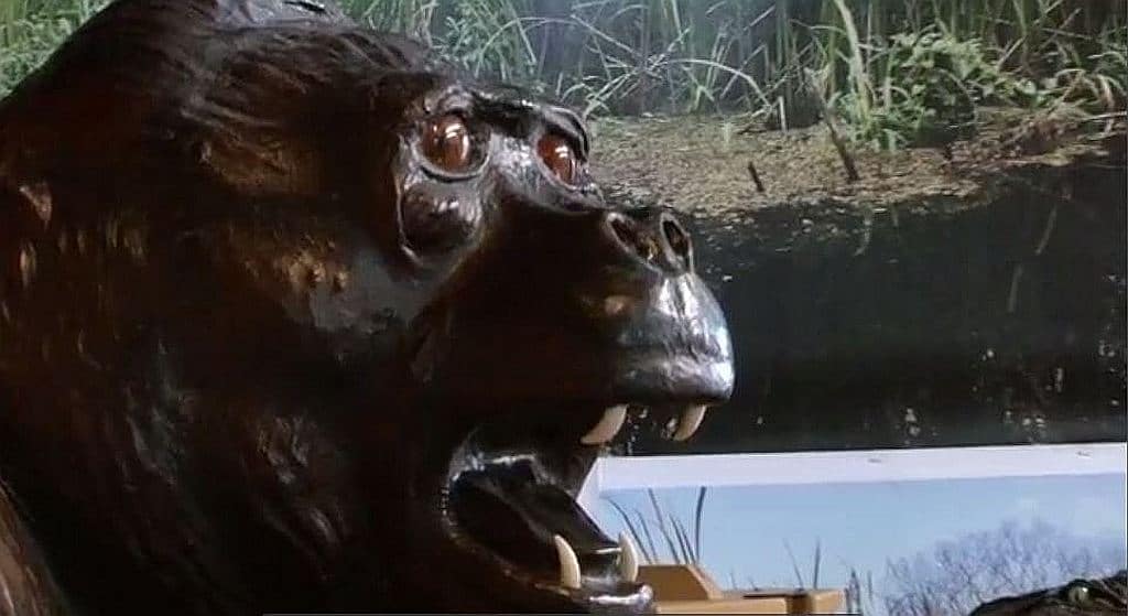 Swamp People: Everglades hunt for Nile crocodiles in Monster in the Dark