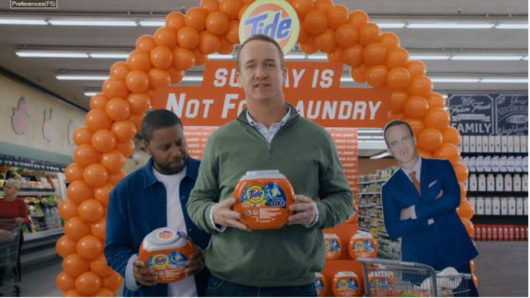 Tide commercial with Peyton Manning, Kenan Thompson and Nick Offerman ...