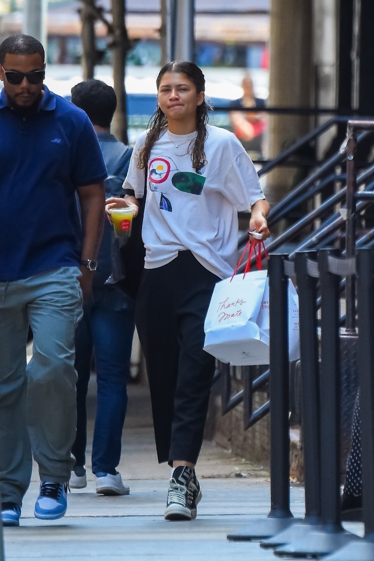 Zendaya spotted heading out to lunch after showing off recent kitchen ...