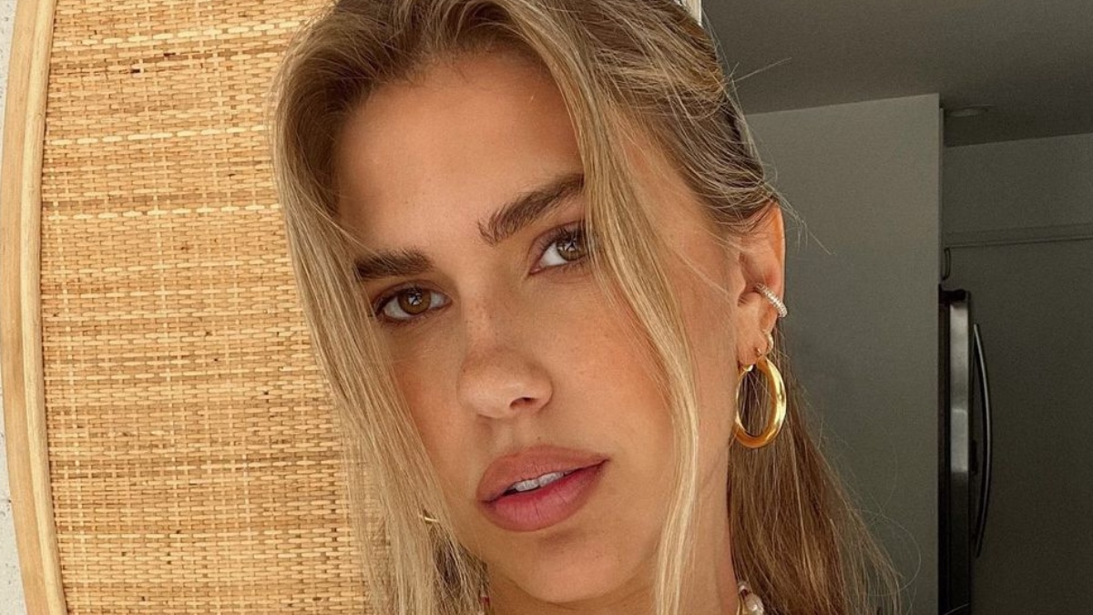 Kara Del Toro stuns for 11/11 car ride – InfluencerWorldDaily.com
