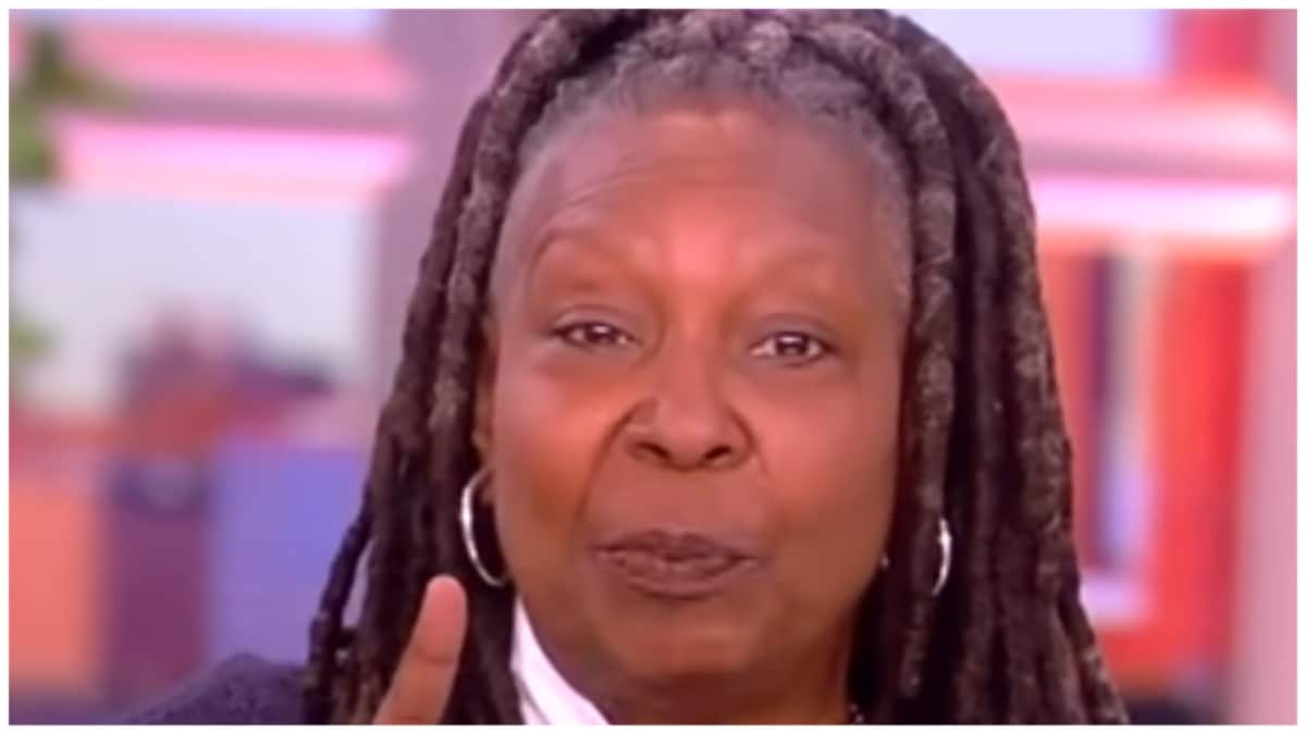 Fans react to Whoopi Goldberg yelling 'I'm leaving' on The View